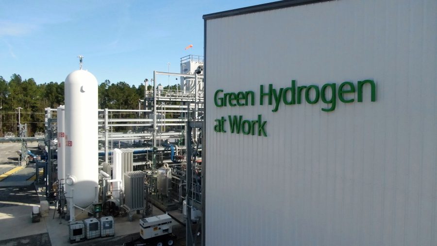 Plug Power starts production of liquid green hydrogen at its Georgia plant