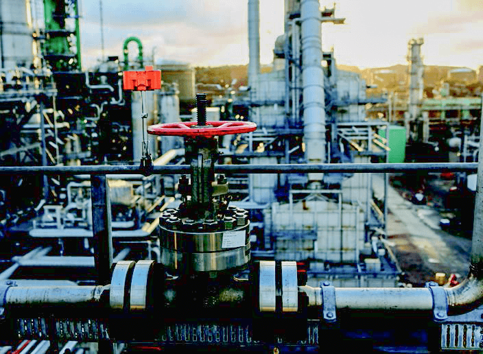 Preem investing billions to convert refinery from fossil fuels to ...